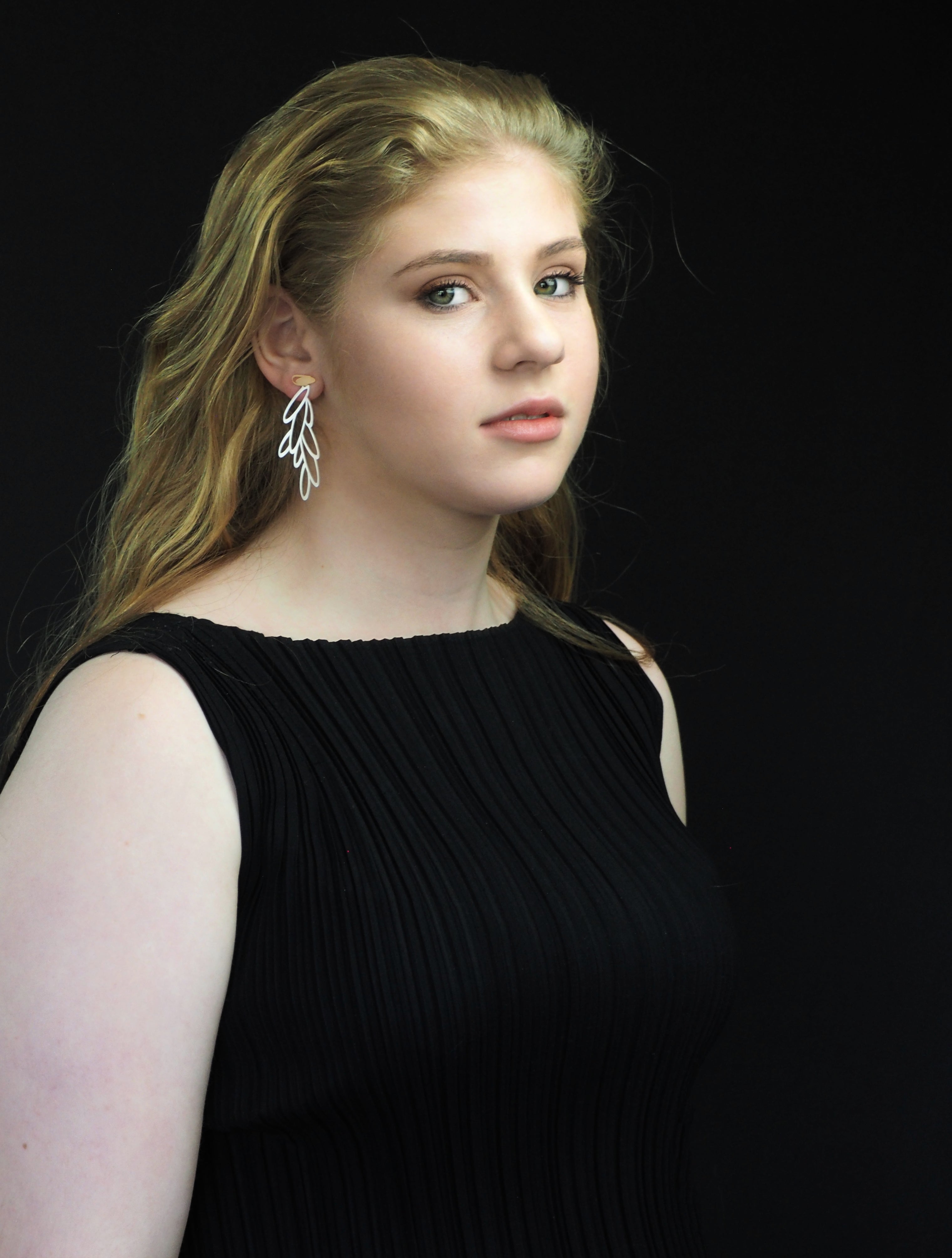 Find Modern Gold Jewellery Designs Online at inSync design - inSync design